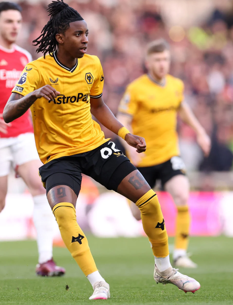 UK: Tawanda Chirewa makes Huddersfield Town intentions clear